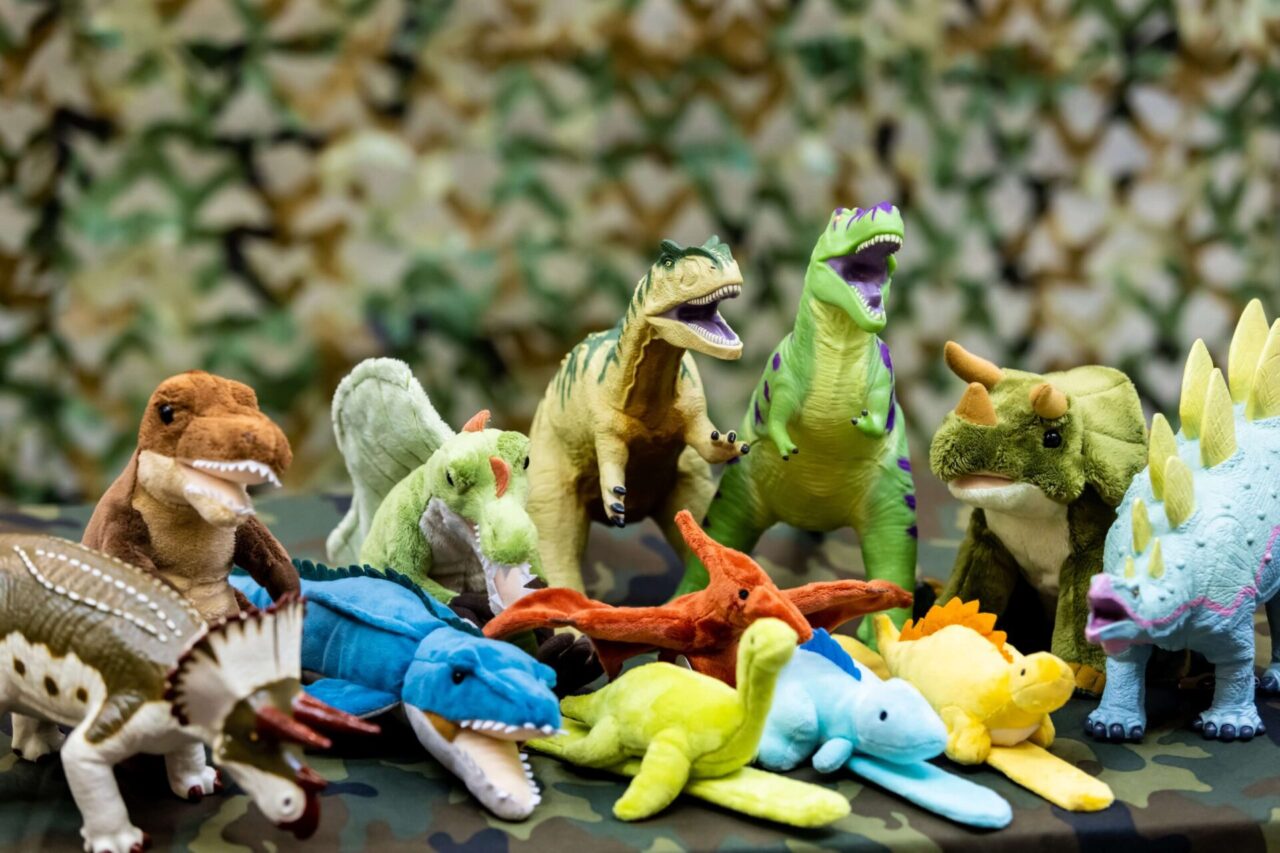 【恐竜ラボ！】大人気恐竜ショーが、2024～2025年に日本全国を巡回！ | KidZAURUS (キッザウルス)